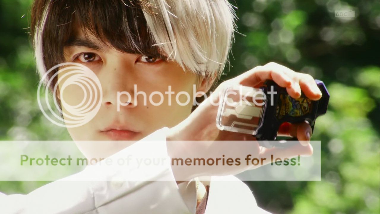 Recap: Kamen Rider Ex-Aid, Episode 3 – The Man Arrives with a BANG ...