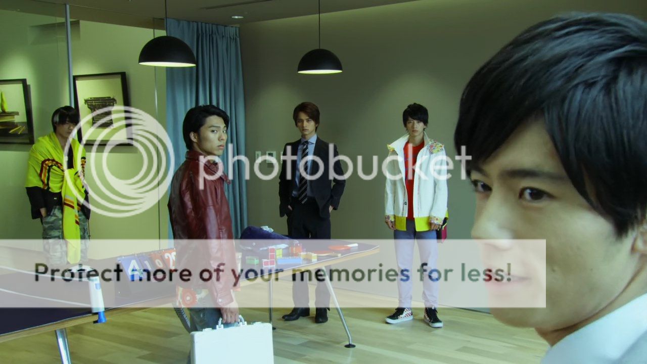 Recap: Kamen Rider Ex-Aid, Episode 11 – Who’s the Black Kamen Rider ...