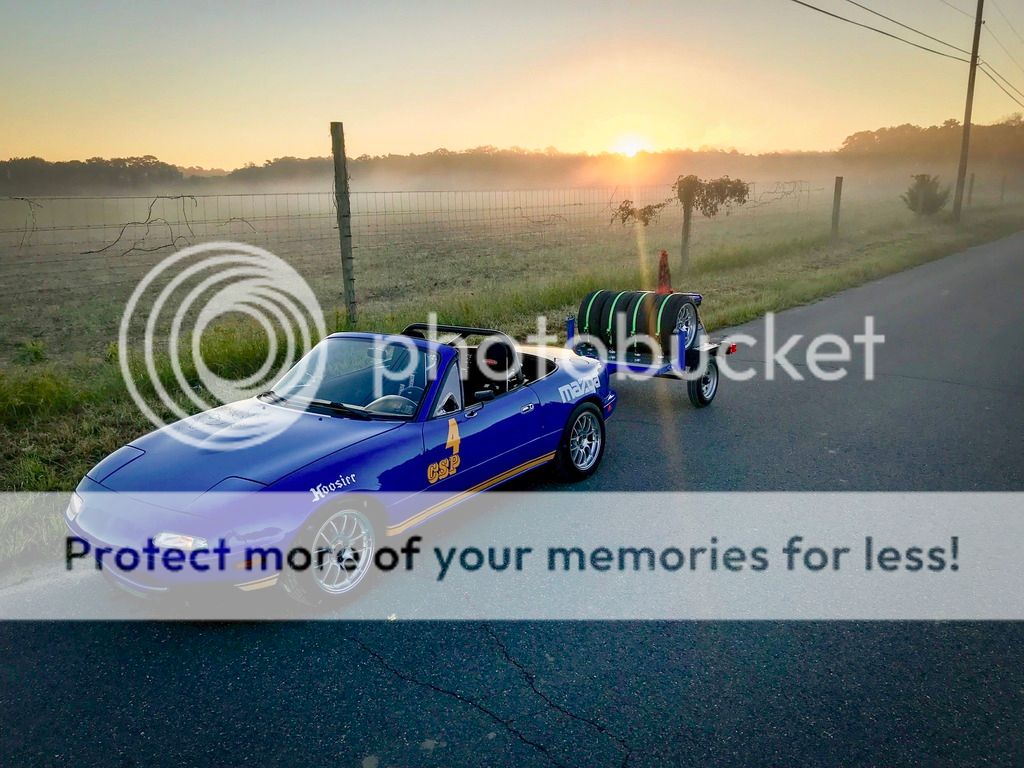 Post a pic of your NA - Page 476 - MX-5 Miata Forum